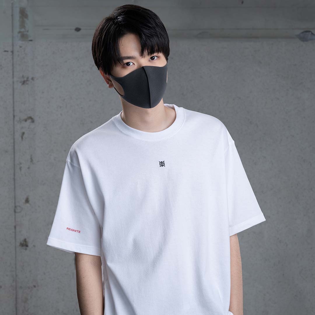 【Basic】 TEE - WHITE – REIGNITE